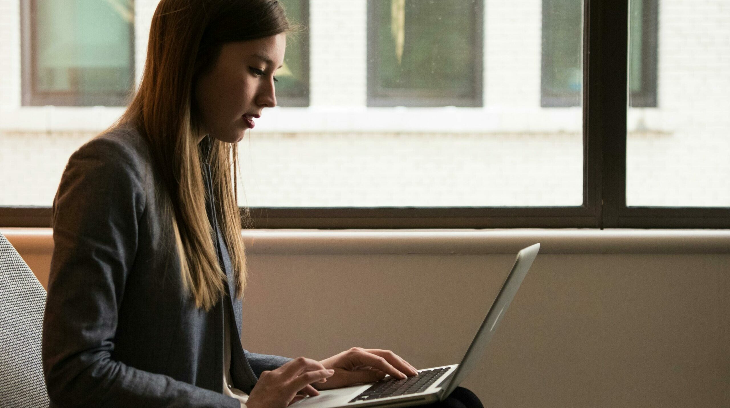 Wie bekomme ich meinen eigenen Wikipedia Eintrag. 7 Wichtige Regeln für ...